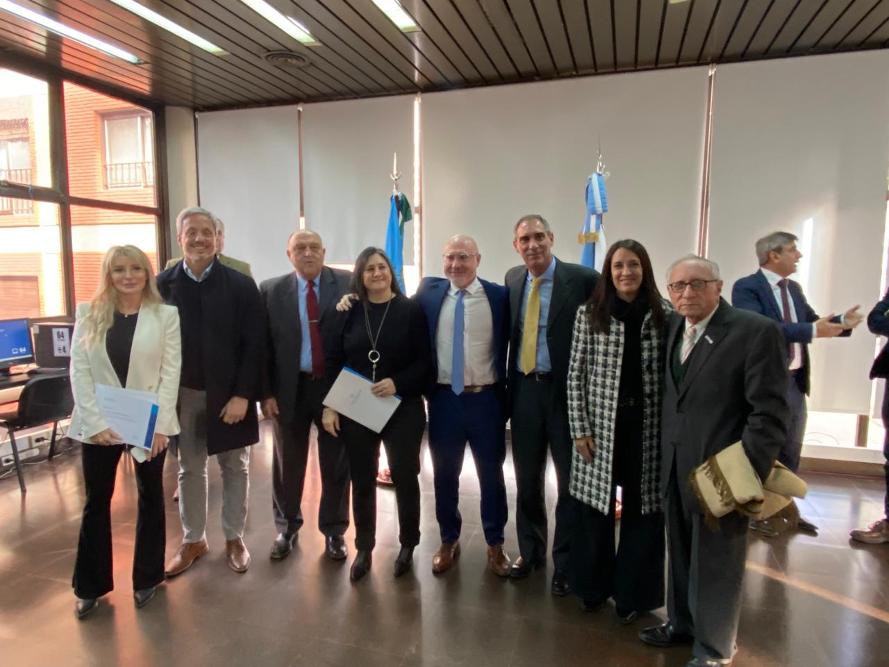 Presidente Dr. Martín Rivas juró como nuevo Consejero Suplente ...